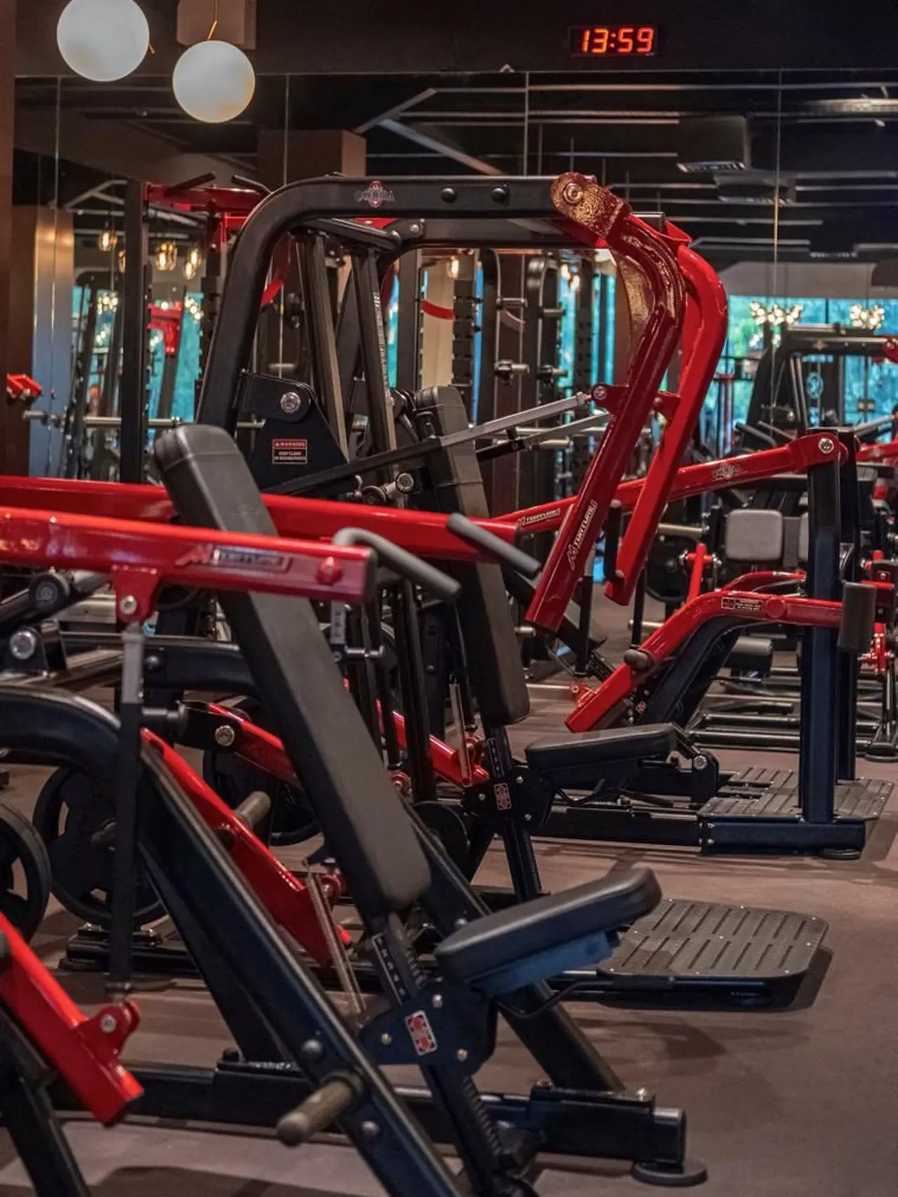 3 Motivasi Artis Rajin Nge-gym Versi Abra Sumendap, Personal Trainer Aming dan Verrell Bramasta ...