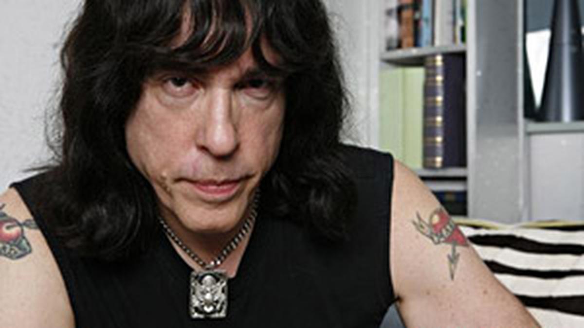 Marky Ramone Siap Ramaikan Fruit Tea Rockvolution - ShowBiz Liputan6.com