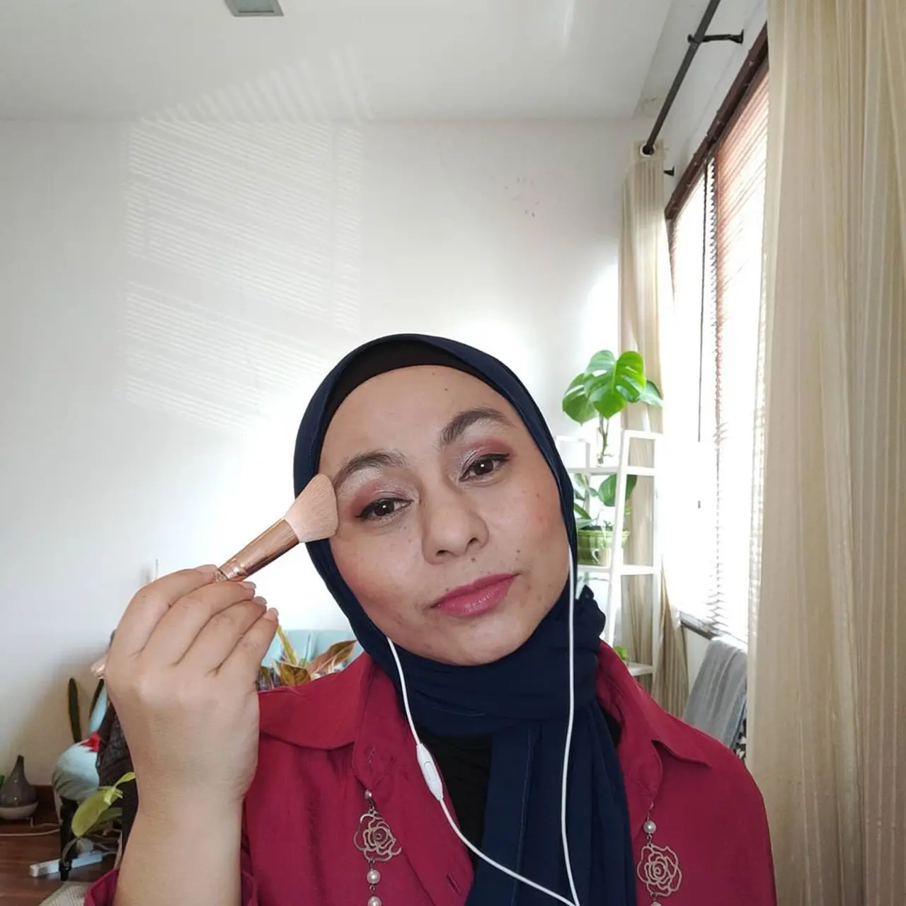 Jelang 2021, Ligwina Hananto Proyeksikan Karier Perencana Keuangan ...