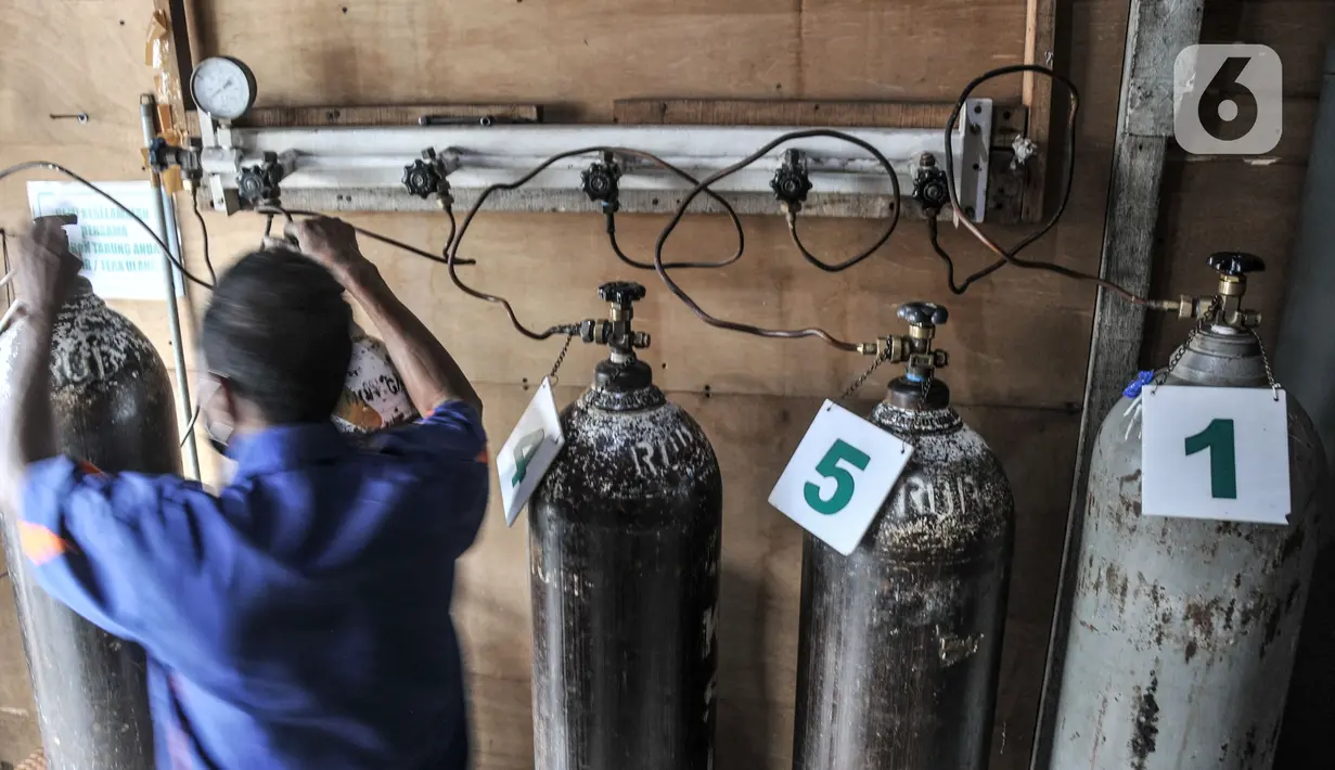 FOTO: Permintaan Oksigen Medis Kembali Meningkat - Foto Liputan6.com