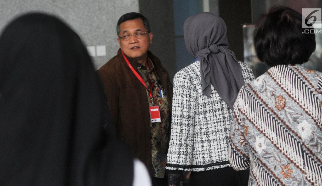 FOTO: Senior Vice President Legal Corporate PT PLN Diperiksa KPK - Foto ...
