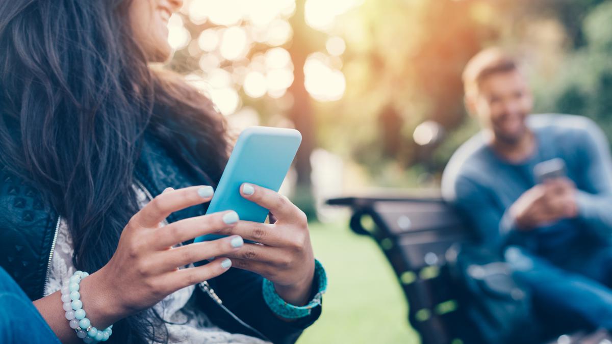 Ups, Aplikasi Kencan LGBT Ekspos Foto Pribadi Pengguna - Tekno Liputan6.com