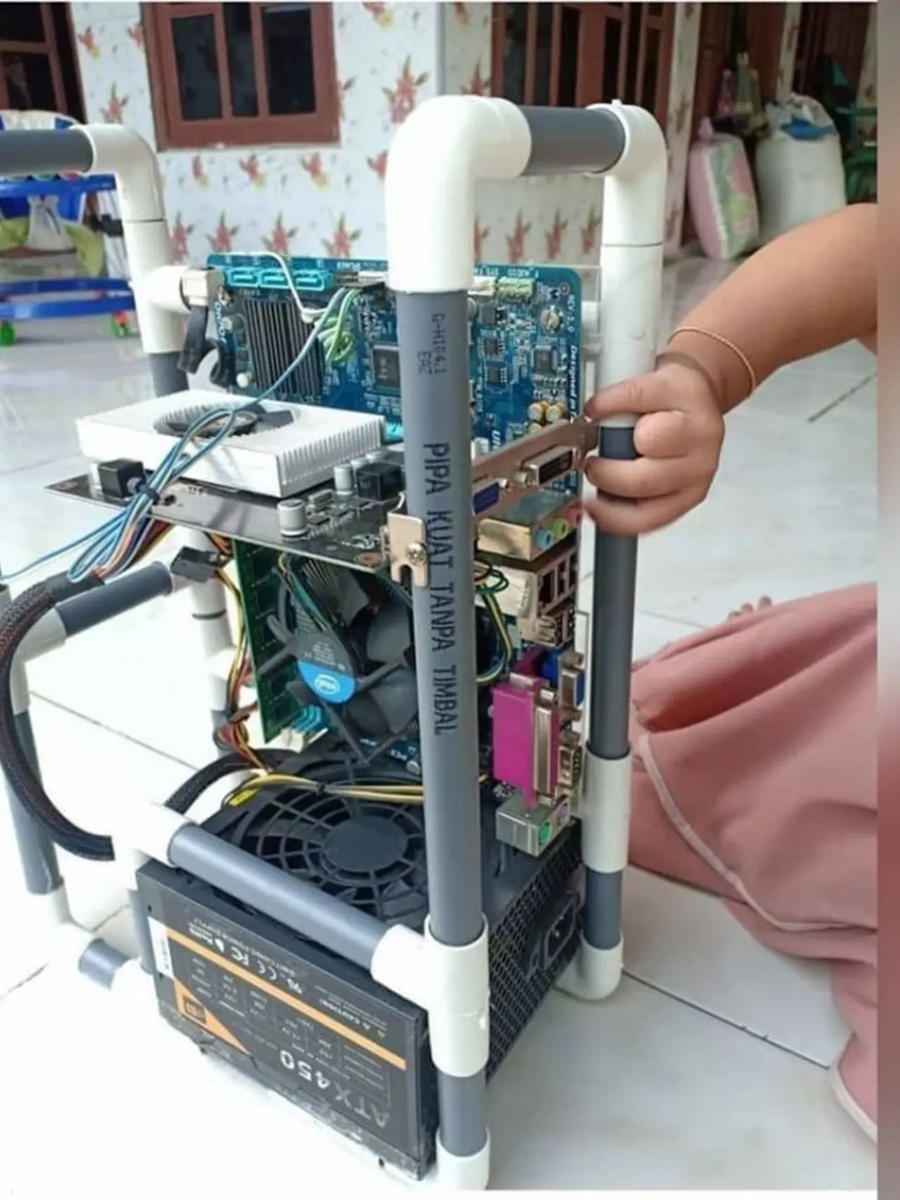 6 Bentuk Casing PC Low Budget Ini Unik Sekaligus Kreatif - Hot Liputan6.com