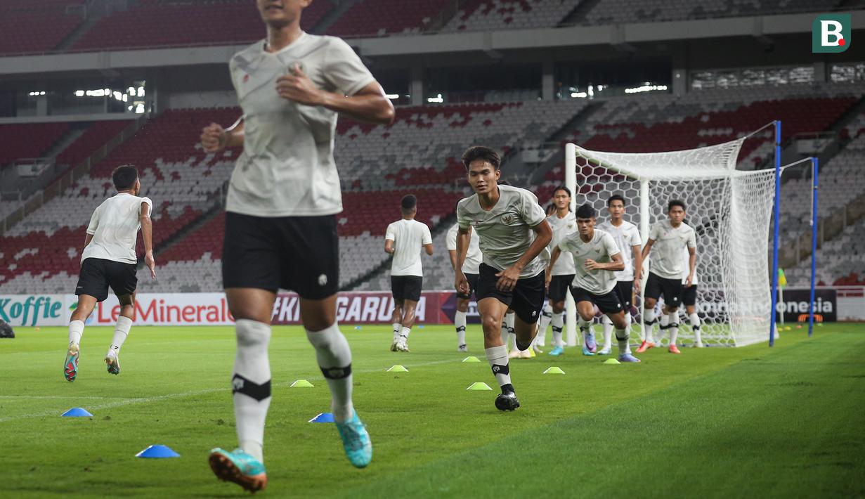 Foto Latihan Resmi Timnas Indonesia U 22 Jelang Laga Uji Coba