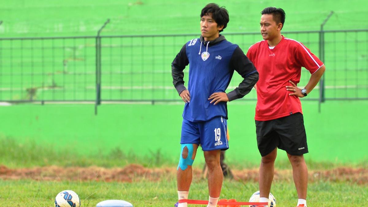 Arema Menyambut Comeback Ahmad Bustomi - Indonesia Bola.com