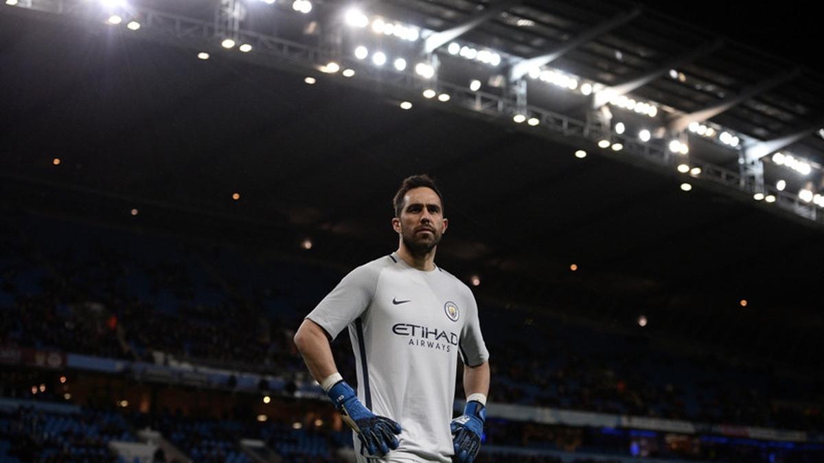 Kiper City Jadi Tumbal Derby Manchester