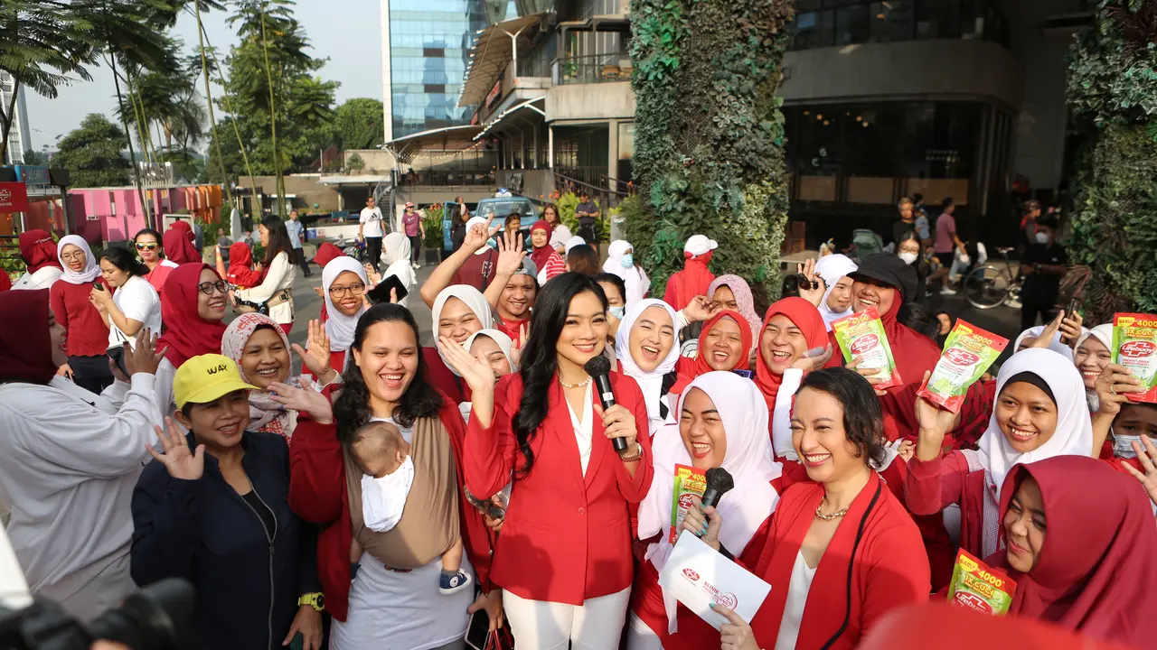 Lifebuoy Pencuci Piring Bersama Titi Kamal Launching Klinik Piring ...