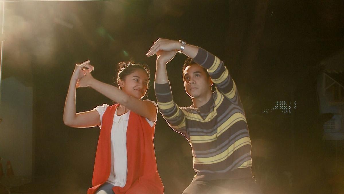 Fans Luar Negeri Kirim Karangan Bunga untuk Sinetron Orang Ketiga