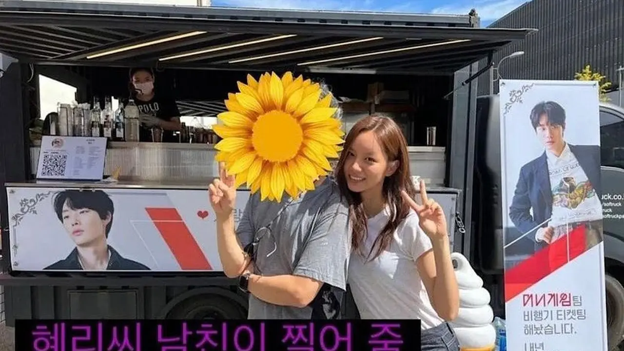 Manisnya Kejutan Hyeri untuk Sang Kekasih Ryu Jun Yeol yang Ultah di ...