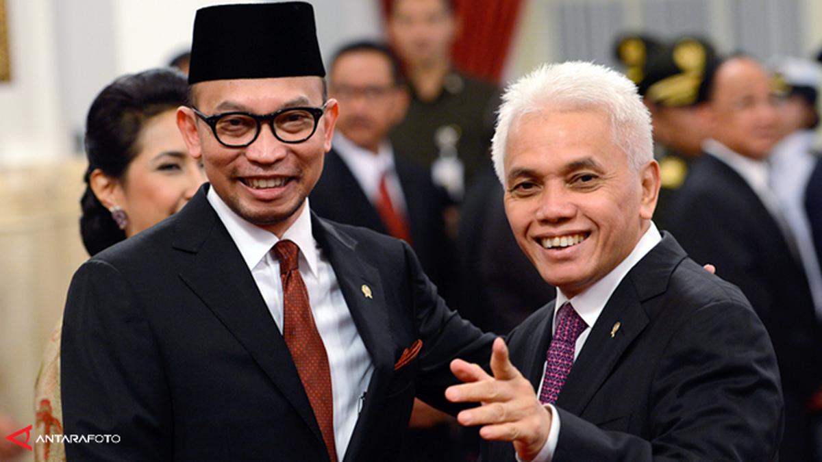 Hatta Rajasa Sumringah Lepas Jabatan Plt Menkeu - Bisnis Liputan6.com