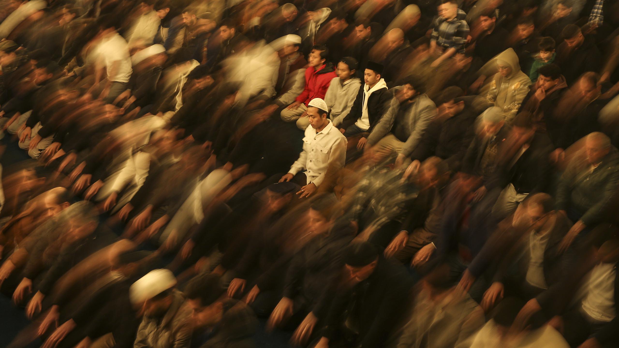 Tarawih Pertama 2026 Pemerintah Dimulai Rabu 18 Februari, Jangan ...