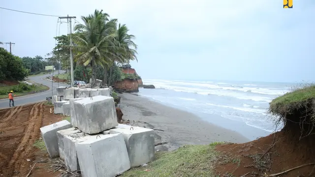 14 Ribu Kubus Beton Senilai Rp 20 Miliar Disebar Cegah Abrasi Pantai ...