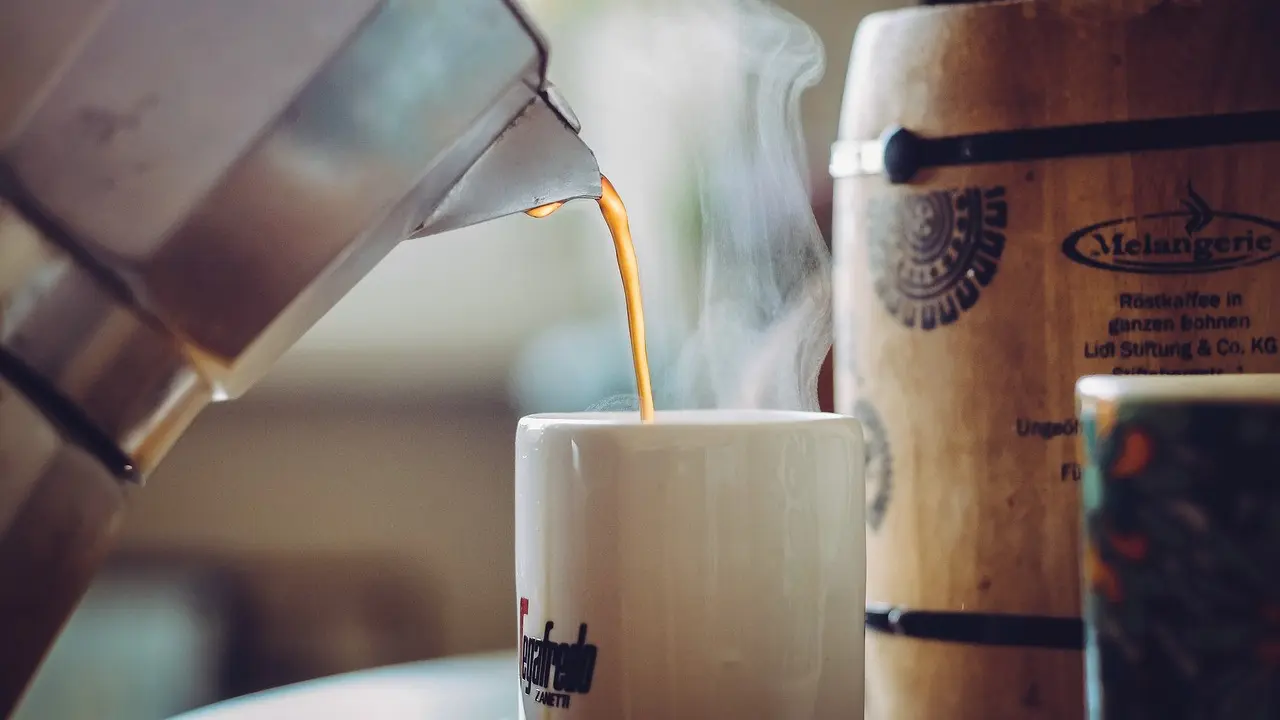 160 Quotes Tentang Kopi, Jadi Inspirasi Hidup Penuh Makna - Hot ...