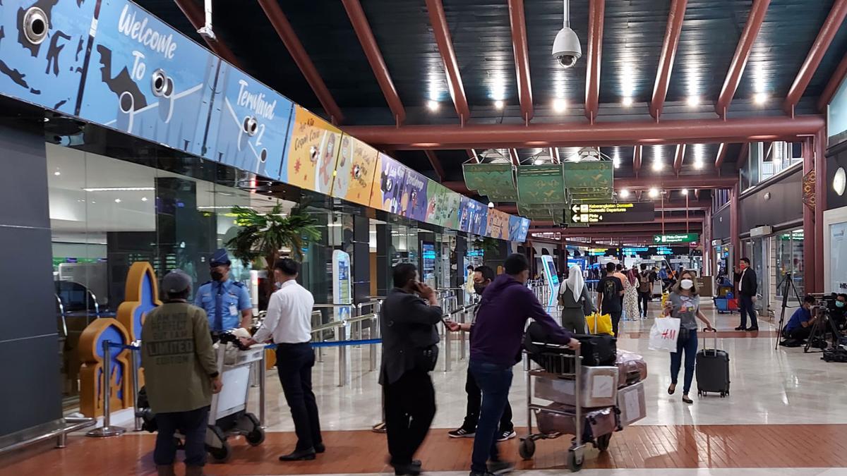 Hadapi Lonjakan Penumpang Efek WSBK Mandalika, Bandara Soetta ...