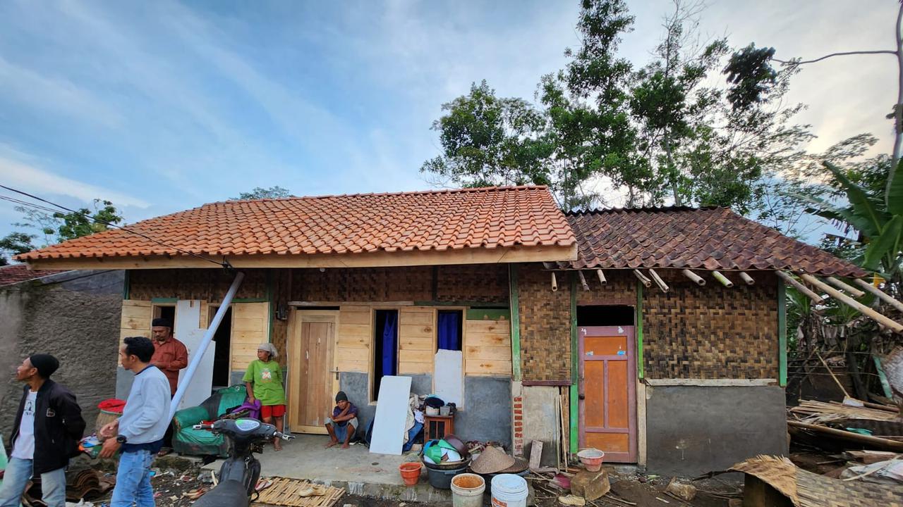 8.559 Rumah Tak Layak Huni di Jawa Barat Bakal Dibedah, Dapat Bantuan ...