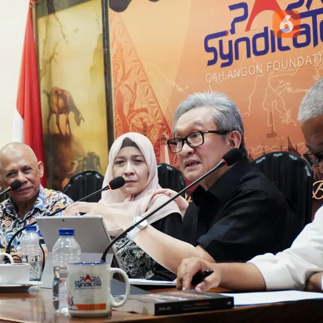 Alasan Pengacara Senior Maqdir Ismail Maju Pileg 2024 - Regional ...