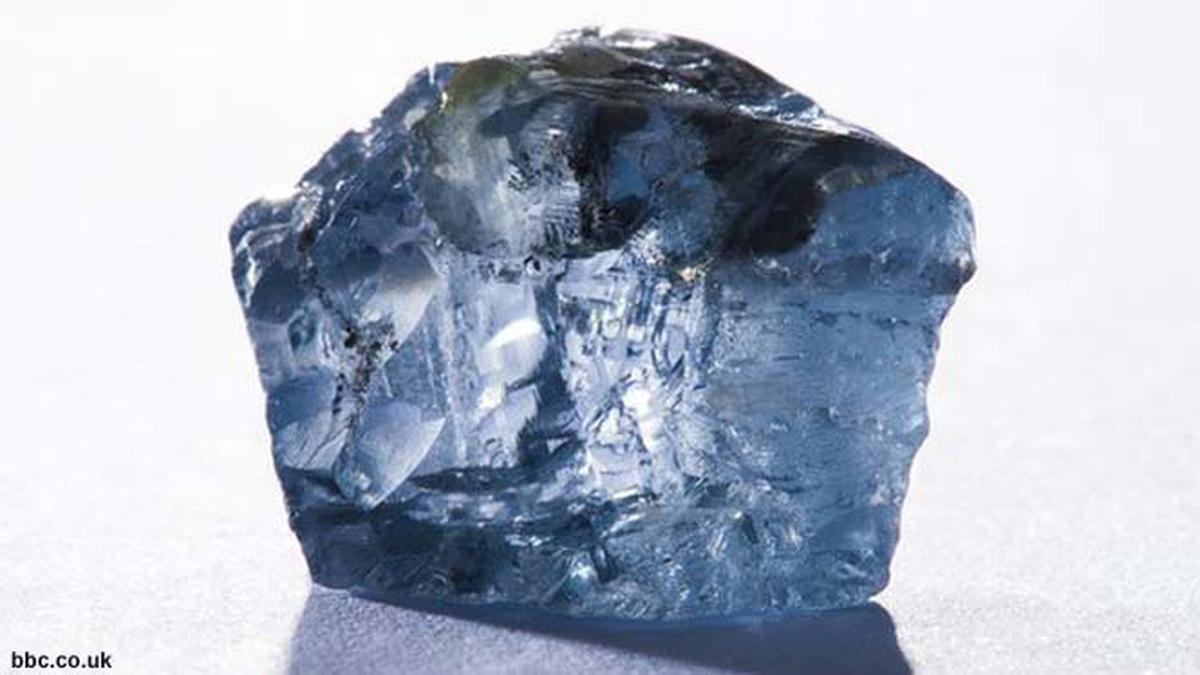 Ditemukan! Berlian Biru Langka 29,6 Karat Berharga Fantastis - Global ...