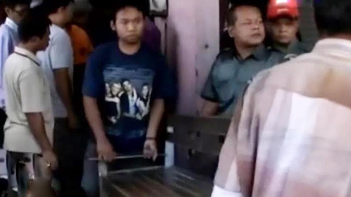 Eksekusi Rumah di Solo Ricuh hingga Pasutri Diduga Jual Bayi - Islami ...