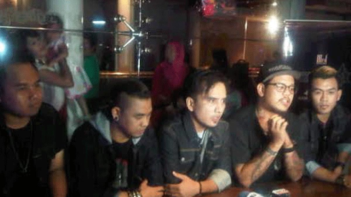 Paul `T Five` Jadi Tim Sukses Album Perdana Tektona Band - ShowBiz ...