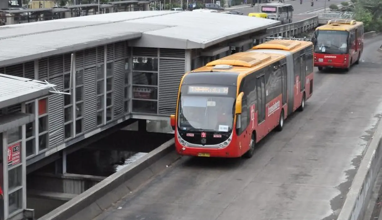 10 Potret Sasis Bus yang Digunakan oleh Transjakarta, Tenaganya Enggak ...