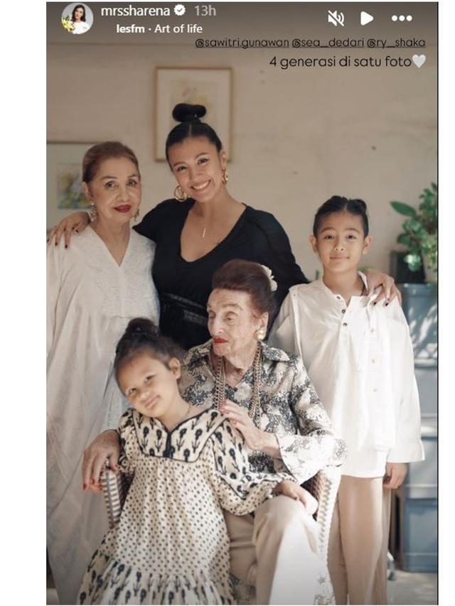 6 Potret Kenangan Sharena Delon dan Nenek Tercinta, Meninggal di Usia ...