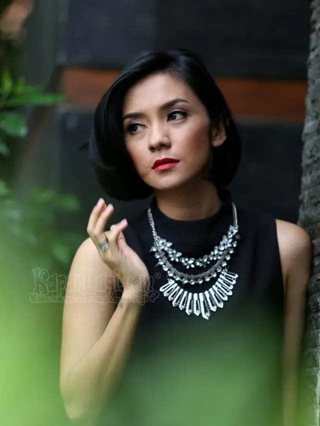 6 Transformasi Enno Lerian, dari Penyanyi Cilik Sampai Cantik Berhijab ...