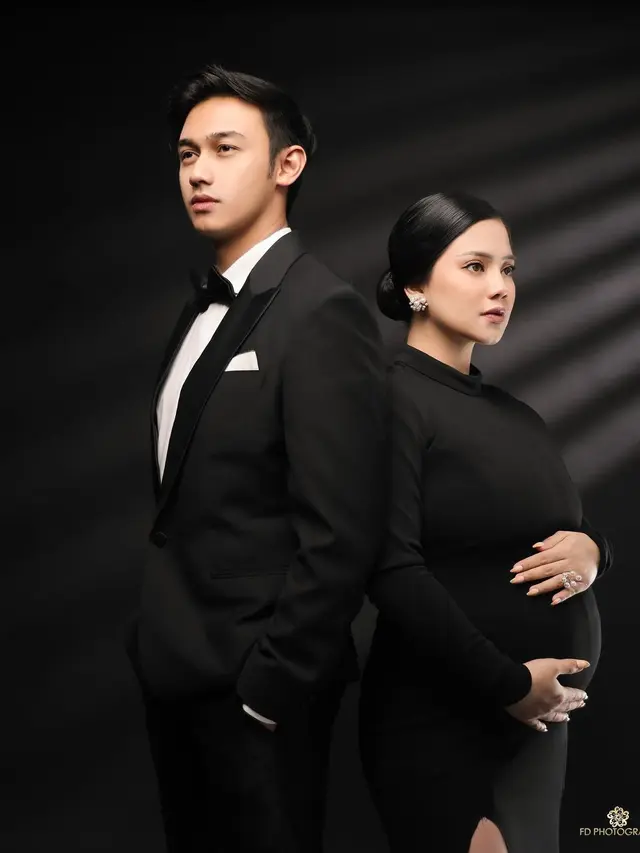 7 Potret Maternity Shoot Felicya Angelista Serba Hitam, Romantis Bareng Hito - Hot Liputan6.com