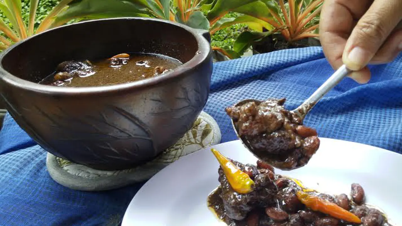 7 Resep Brongkos Jogja yang Enak dan Sedap, Kuahnya Kaya Rempah - Hot ...