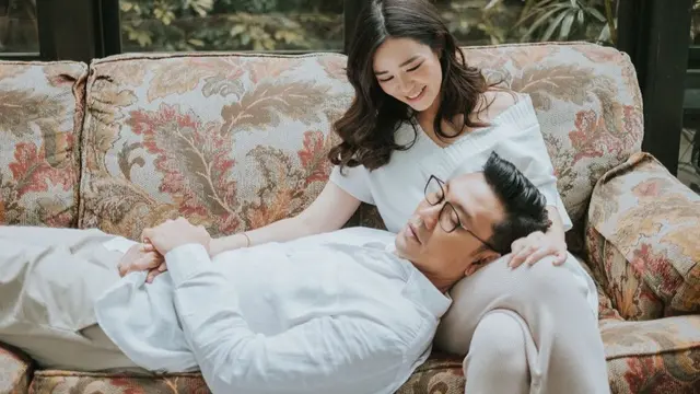 Profil Olivia Allan Istri Denny Sumargo, Umumkan Hamil Anak Pertama ...