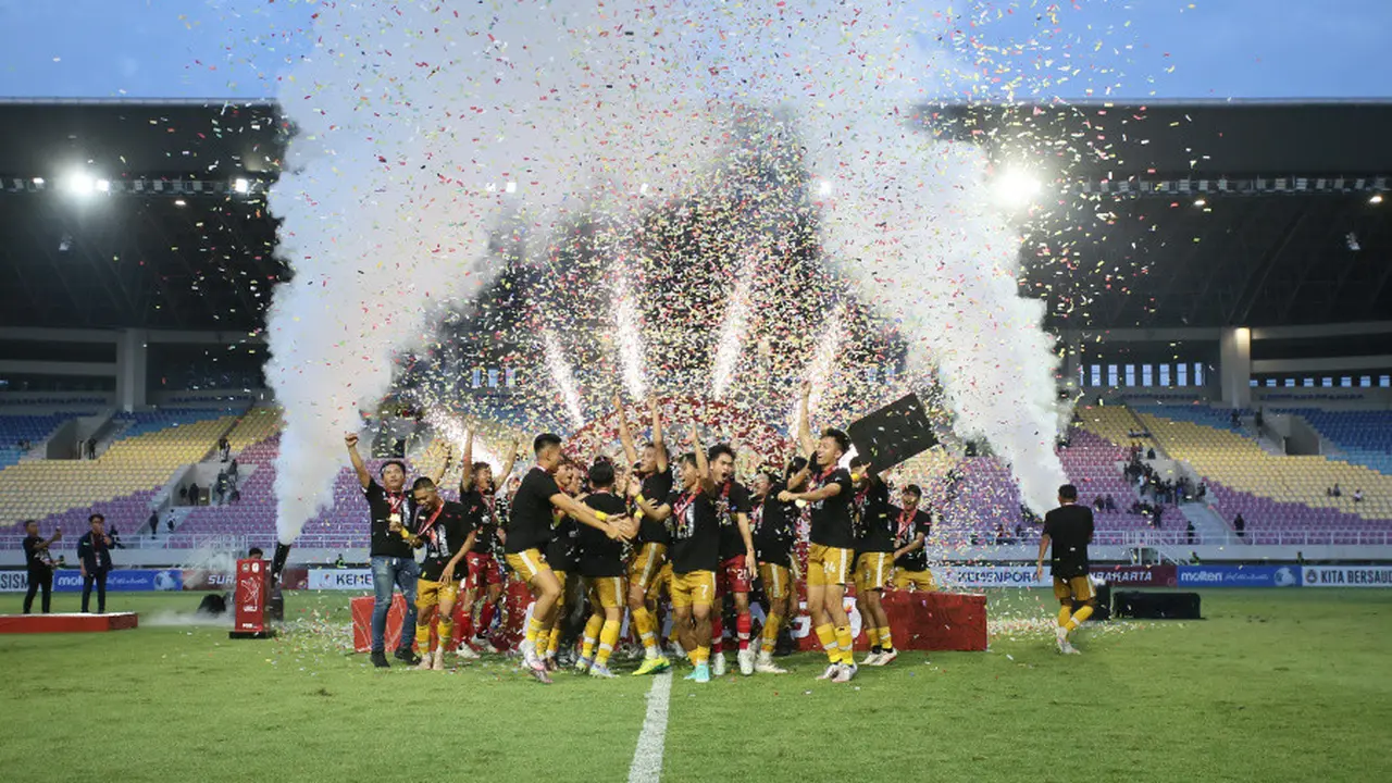 Daftar Lengkap Juara 4 Kasta Liga Indonesia 2024/2025: Hegemoni Jawa ...