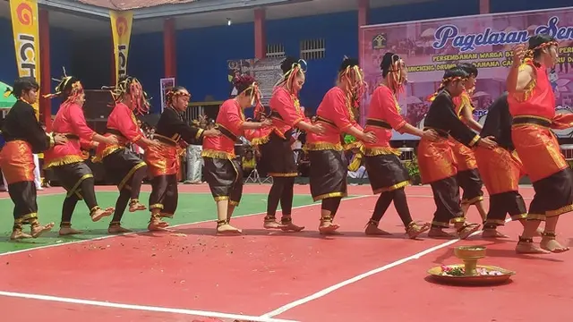 Mengenal Rentak Bulian, Tarian Pemanggil Roh Leluhur dari Pekanbaru ...