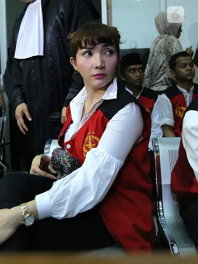 Begini Nasib Benda Pusaka dan Mobil Sport Milik Roro Fitria - ShowBiz Liputan6.com