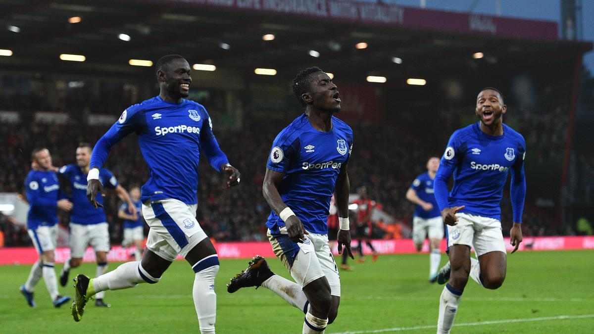 Everton Terapkan Parkir Bus saat Jumpa MU - Inggris Bola.com