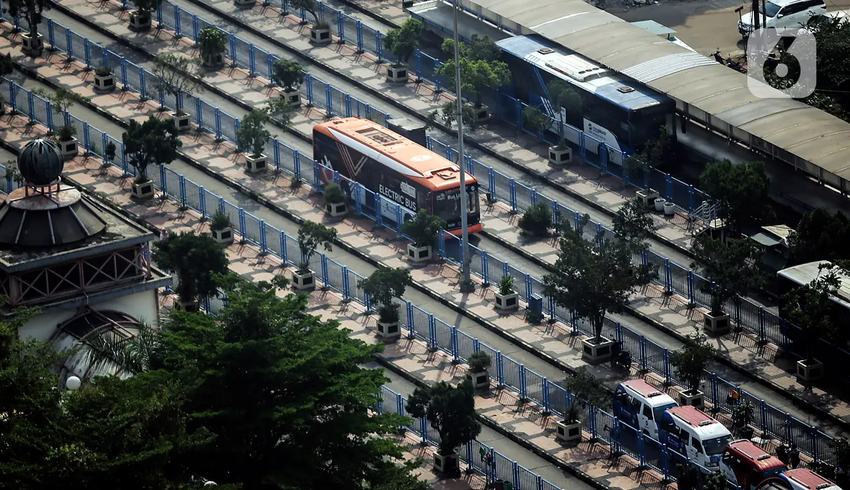 Rencana Menjadikan Terminal Blok M Lebih Modern - Foto Liputan6.com