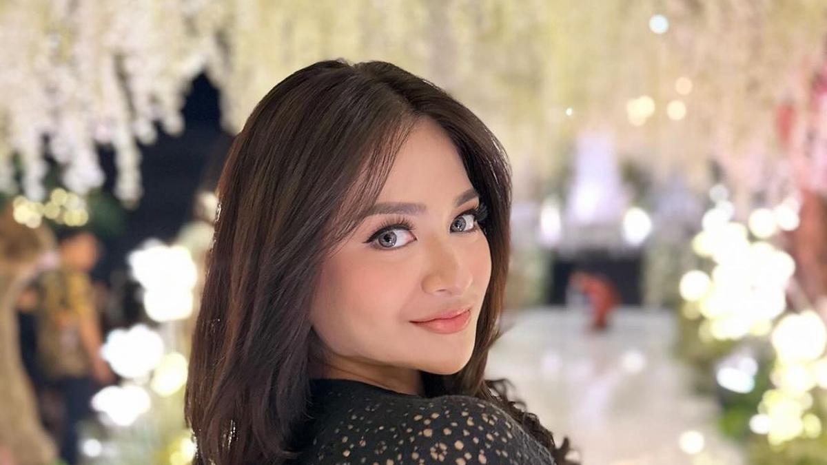 Nathalie Holscher Datang ke Resepsi Pernikahan Egy Maulana dan Adiba ...