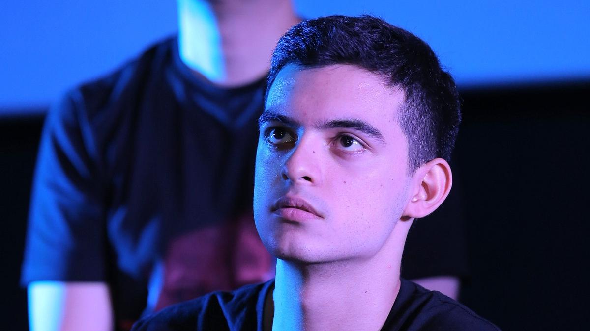 Di Balik Wajahnya yang Sangar, Ternyata Cicio Manassero Fobia Ular