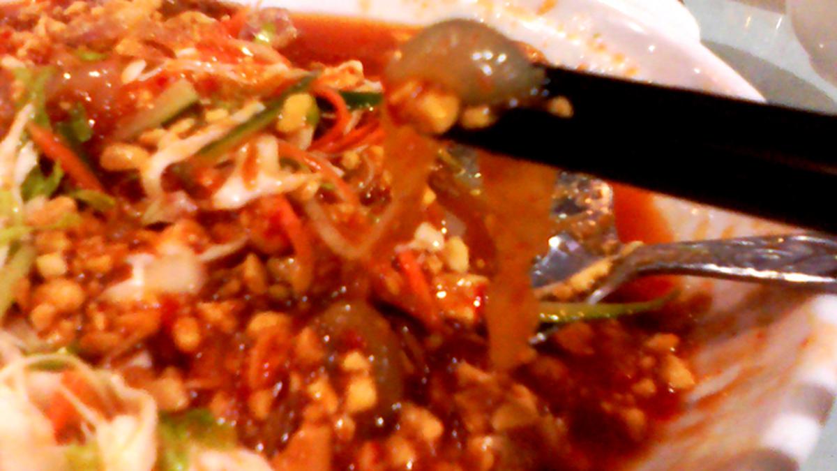Yummy, Rujak Resto Galangan VOC dengan Daging Ubur-ubur - Citizen6 ...