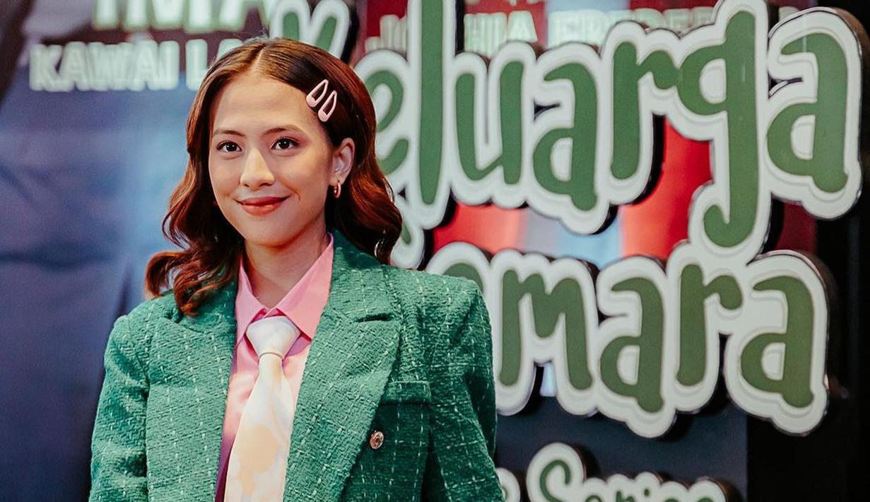 10 Ide Gaya Berani Tampil Nge-Pink ala Adhisty Zara, Karena… YOLO ...