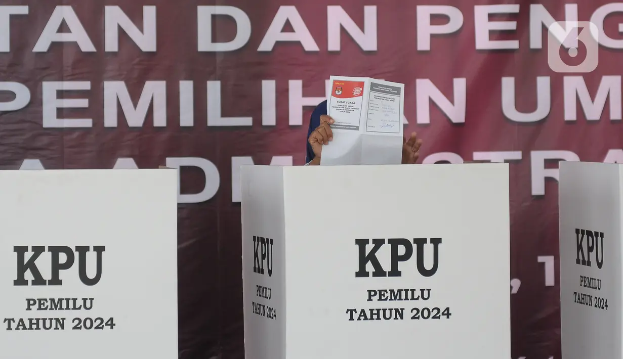 Melihat Simulasi Pemungutan dan Penghitungan Surat Suara Pemilu 2024 - Foto Liputan6.com