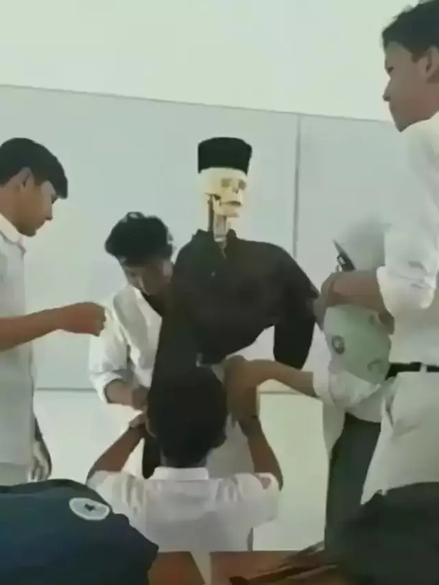 7 Potret Kreasi Murid Saat Gabut di Kelas Ini Kocak, Bikin Rindu ...