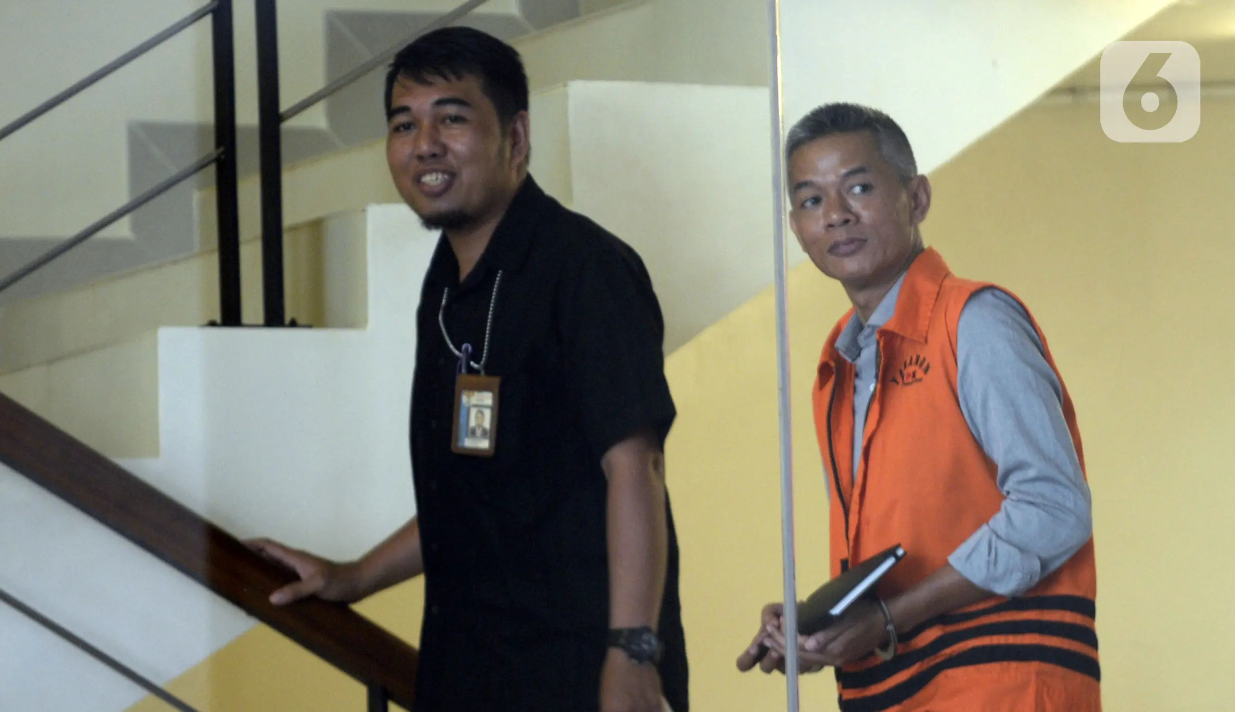 FOTO: Wahyu Setiawan Kembali Jalani Pemeriksaan KPK - Foto Liputan6.com