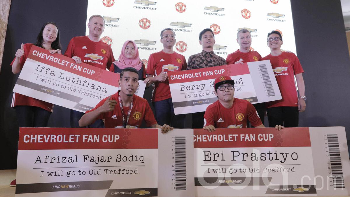 Chevrolet Wujudkan Mimpi 4 Fans Manchester United asal Indonesia