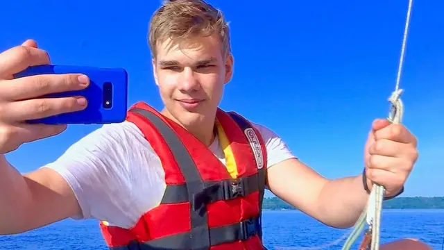 Ingat Bocah Viral Push Up 4.000 Kali di Usia 7 Tahun? Ini 6 Potret ...