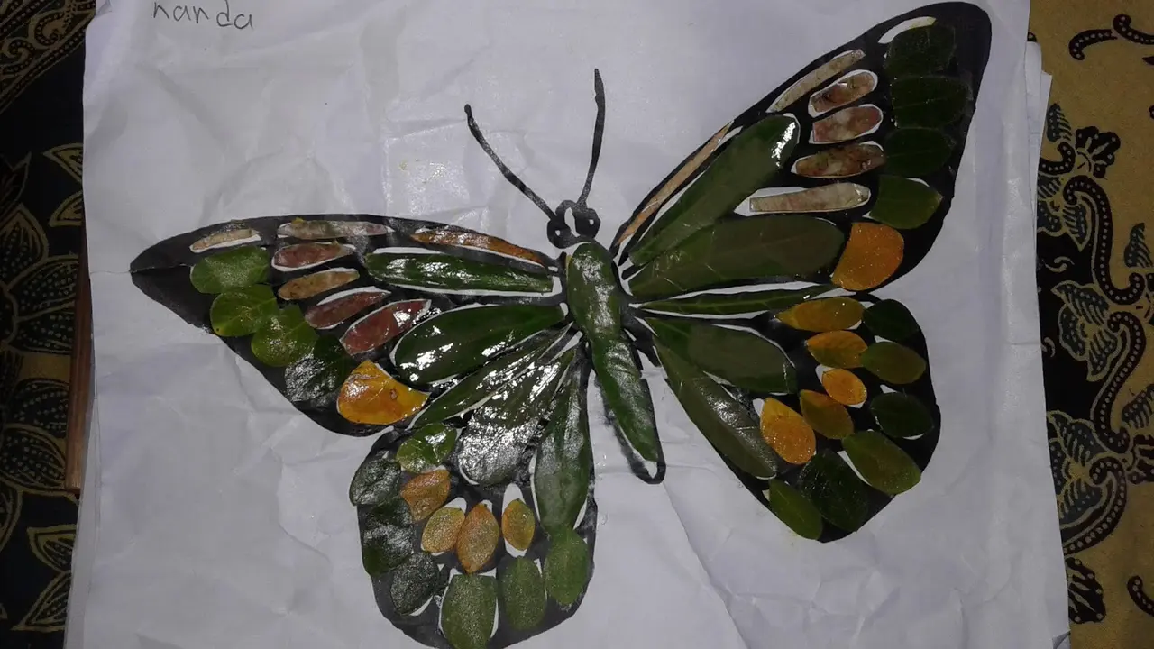 Contoh Gambar Kolase yang Mudah Dibuat, Kolase Biji-Bijian, Keramik ...