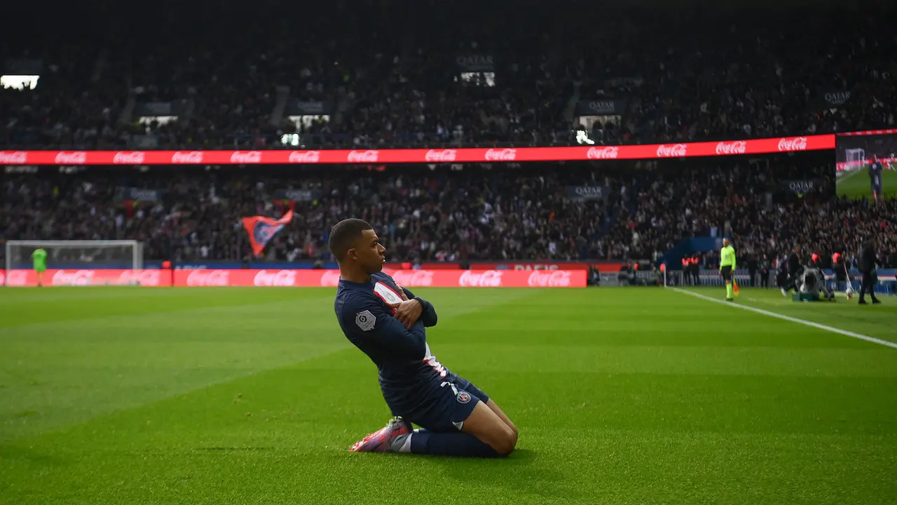 Pernah Raih Trofi Piala Dunia, Kylian Mbappe Belum Layak Dicap Pemain ...