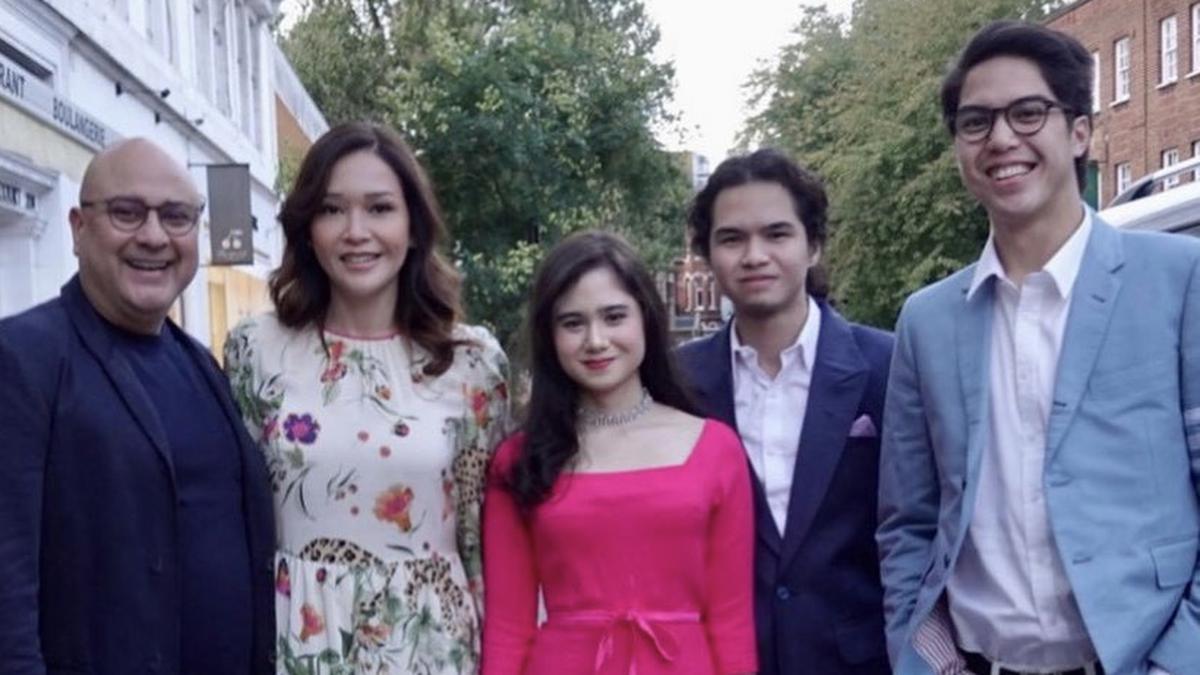 8 Gaya Tissa Biani Liburan di London Bersama Keluarga Maia Estianty, dari Gaya Girly hingga Edge ...