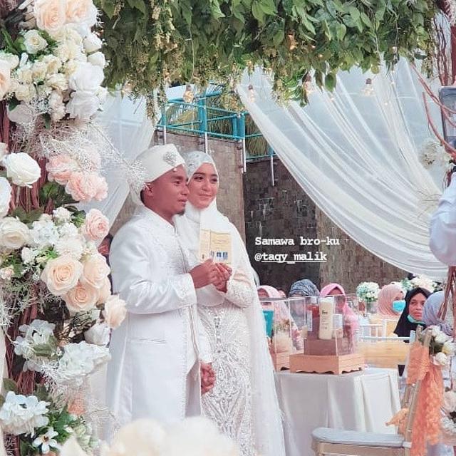 Usai Menikah, Taqy Malik Beri Hadiah untuk Sang Istri - ShowBiz ...