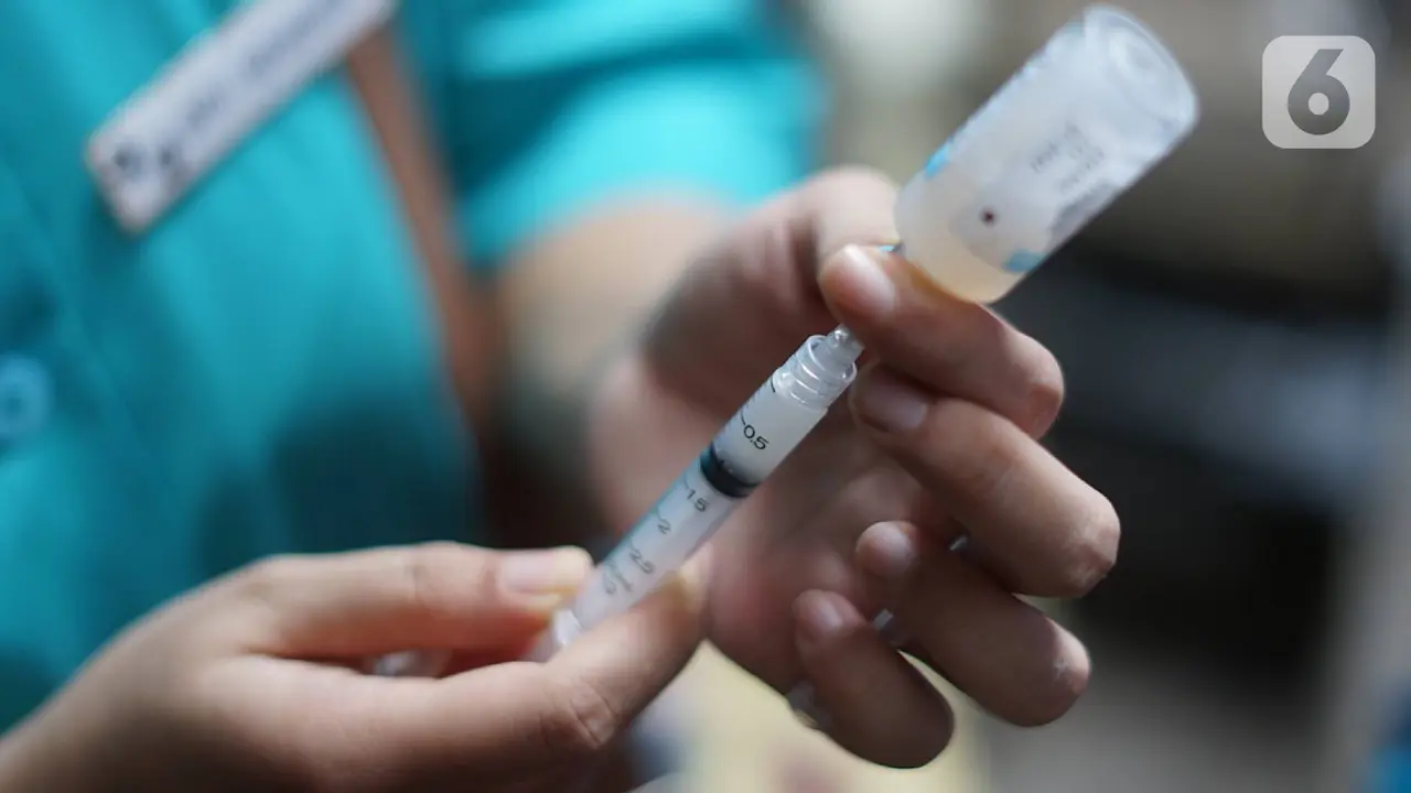 Pusvetma Lakukan Vaksinasi Rabies Drive Thru Pertama di Indonesia ...