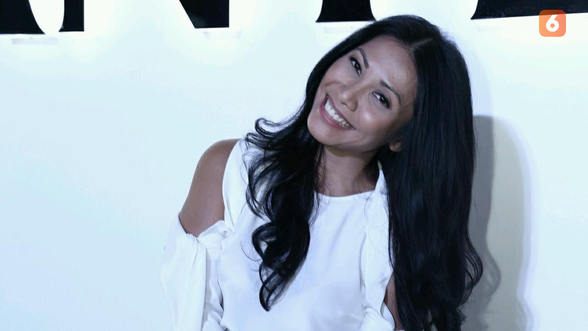 Reaksi Anggun Ketika Ditanya soal Rumah Tangga - ShowBiz Liputan6.com