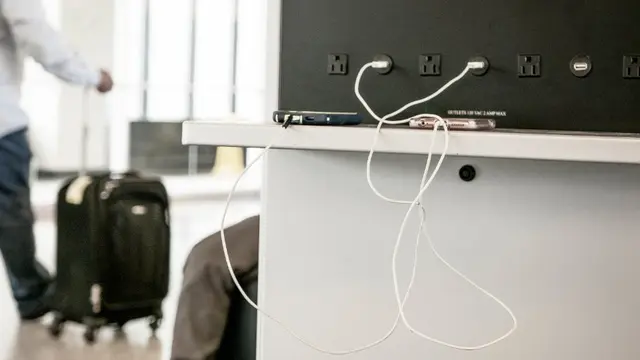 Port Adalah Koneksi di Komputer untuk Menghubungkan Periferal, Ini ...